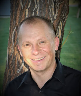 Creativity Through Art and Music | Ryan Olsen - Maquoketa Art